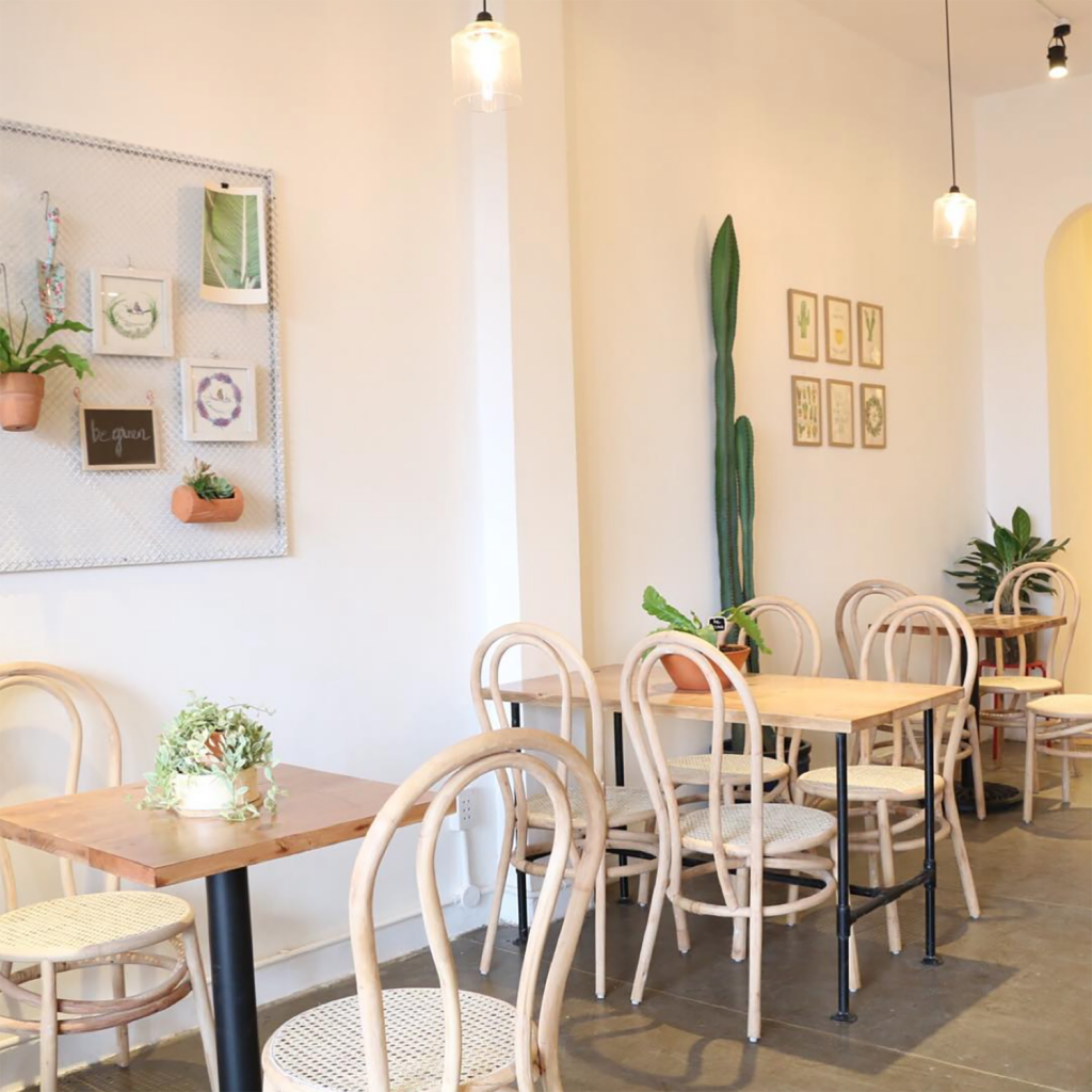 The Cafe Apartment นั่งดิ่มกาแฟคูลๆใน คาเฟ่อพาร์ทเม้นท์ที่เวียดนาม ...